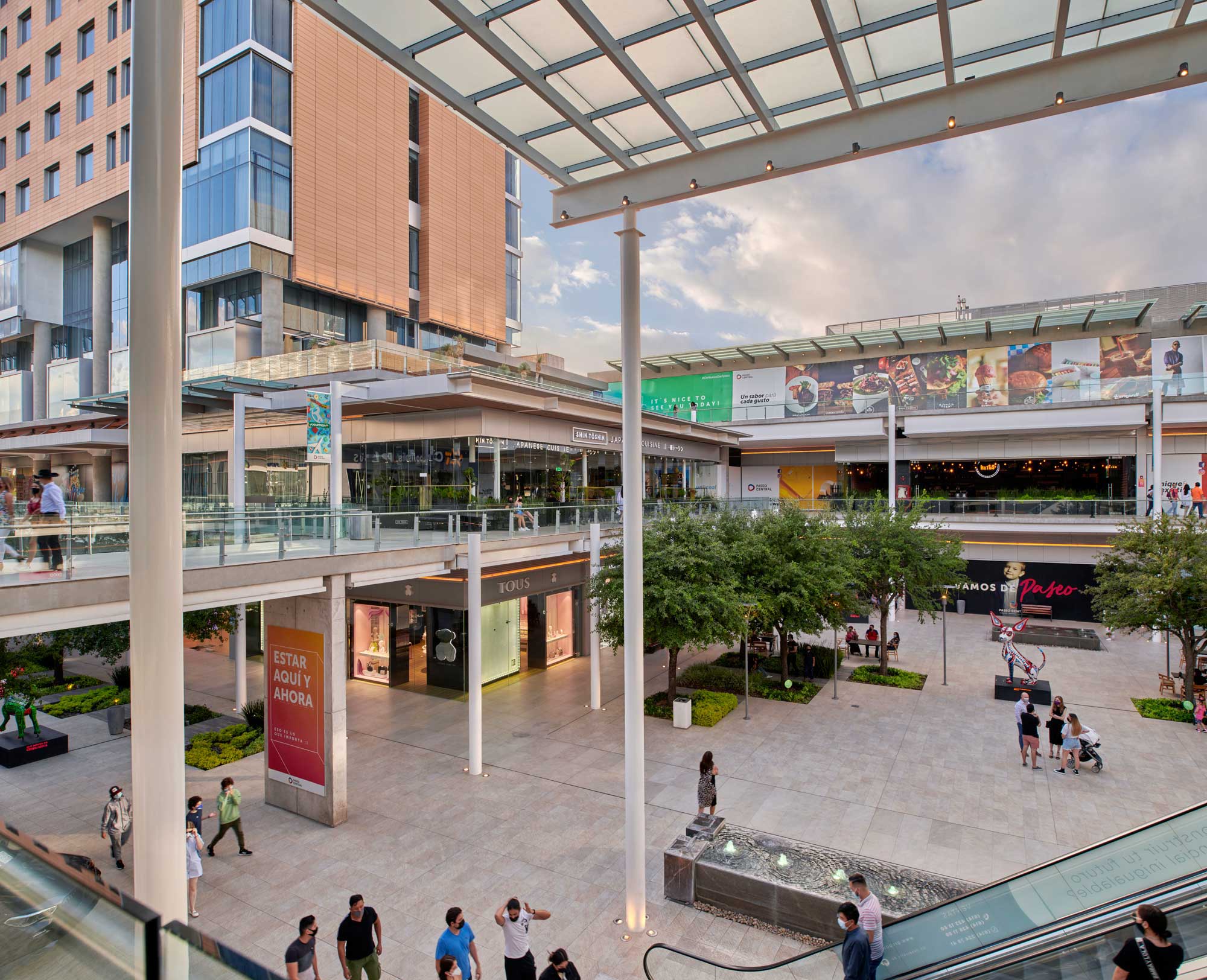 Paseo Central – Grupo Valles